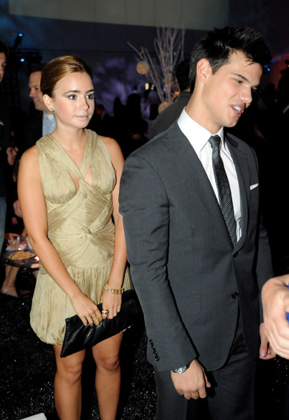 "The Twilight Saga: Eclipse" Los Angeles Premiere - 063 - Adoring Lily ...