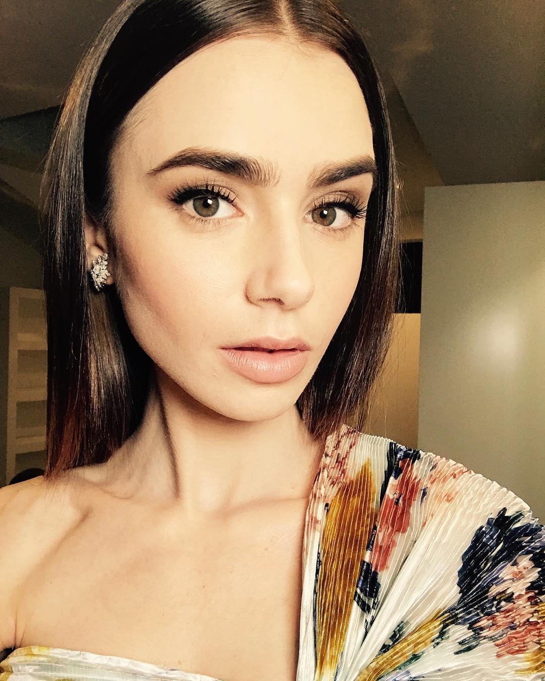 Lily's Instagram (2013-2020) - 01262 - Adoring Lily Collins - Gallery ...